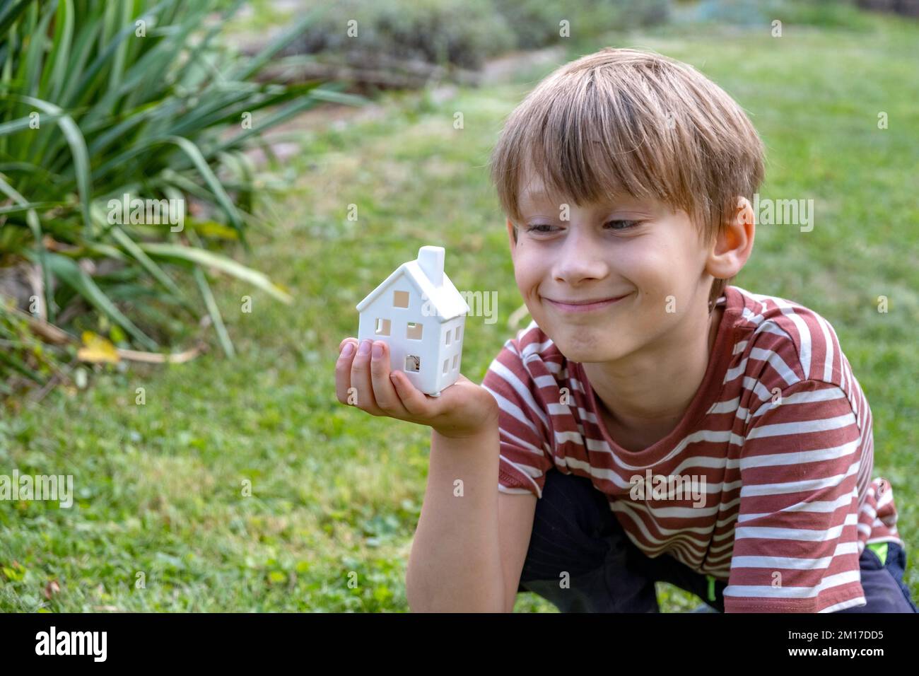 Child boy model hi-res stock photography and images - Alamy