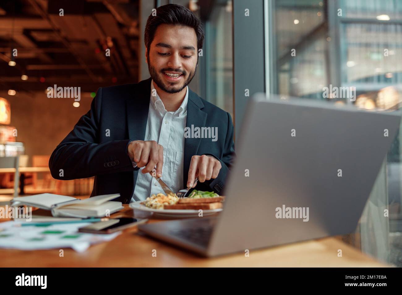 Formal meeting during coffee break hi-res stock photography and images ...