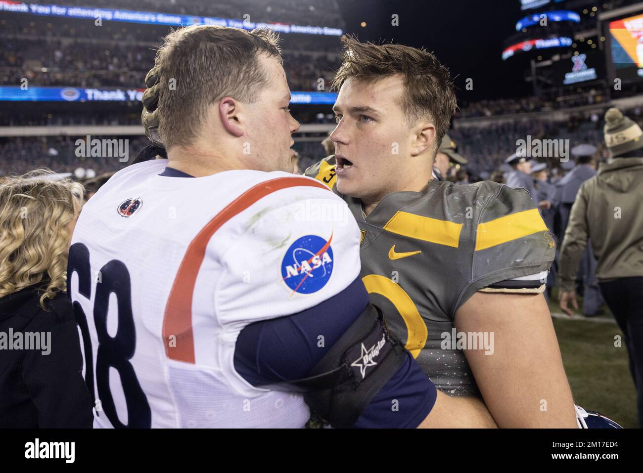 Philadelphia, United States. 10th Dec, 2022. Navy Midshipmen offensive ...