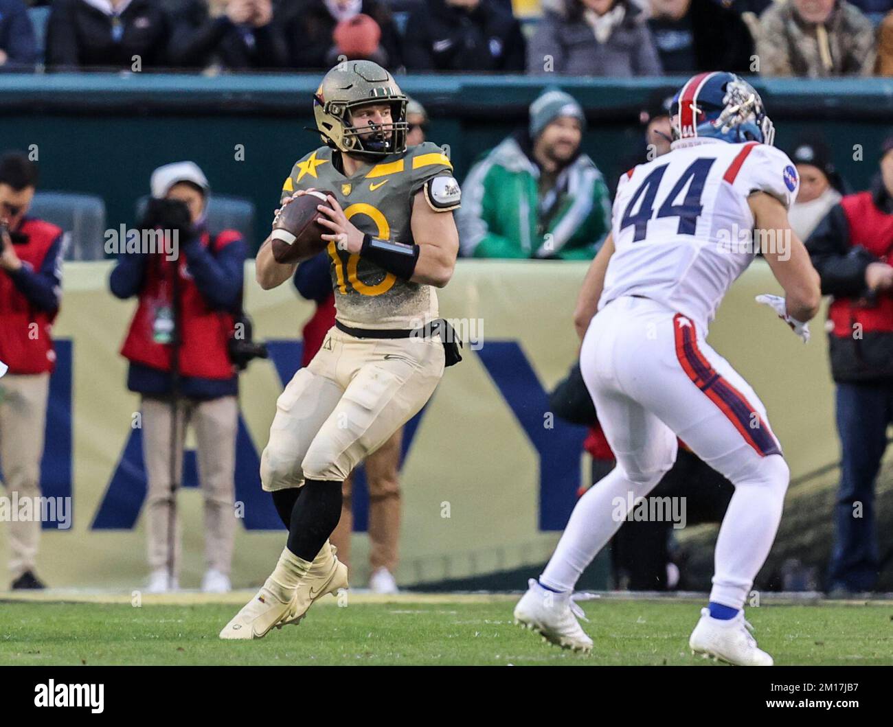 December 10, 2022: Army Black Knights quarterback Cade Ballard (18 ...