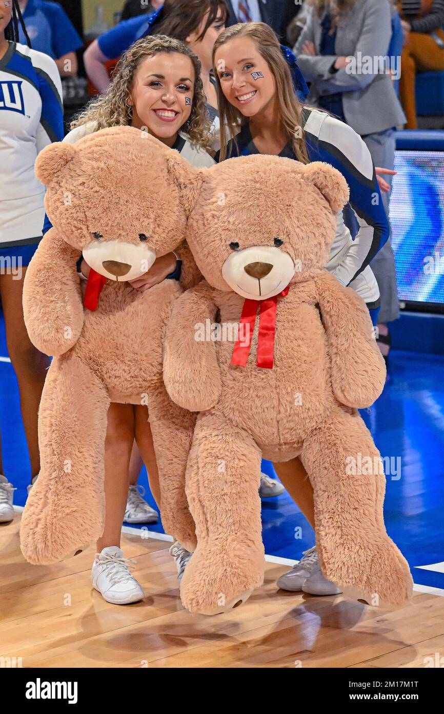 DECEMBER 10, 2022: Two members of the Saint Louis Cheerleading team ...