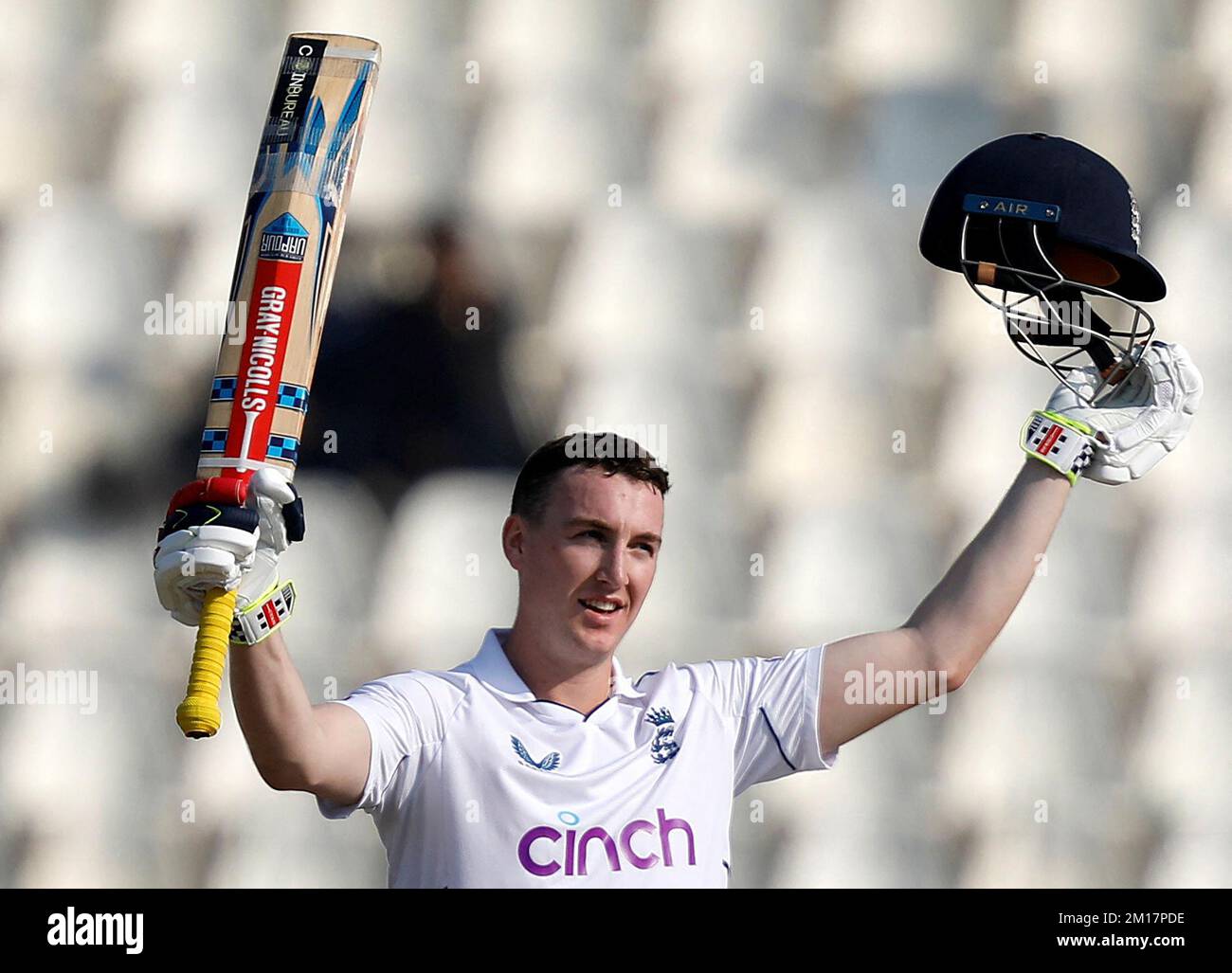 Harry brook test cricket hi-res stock photography and images - Alamy