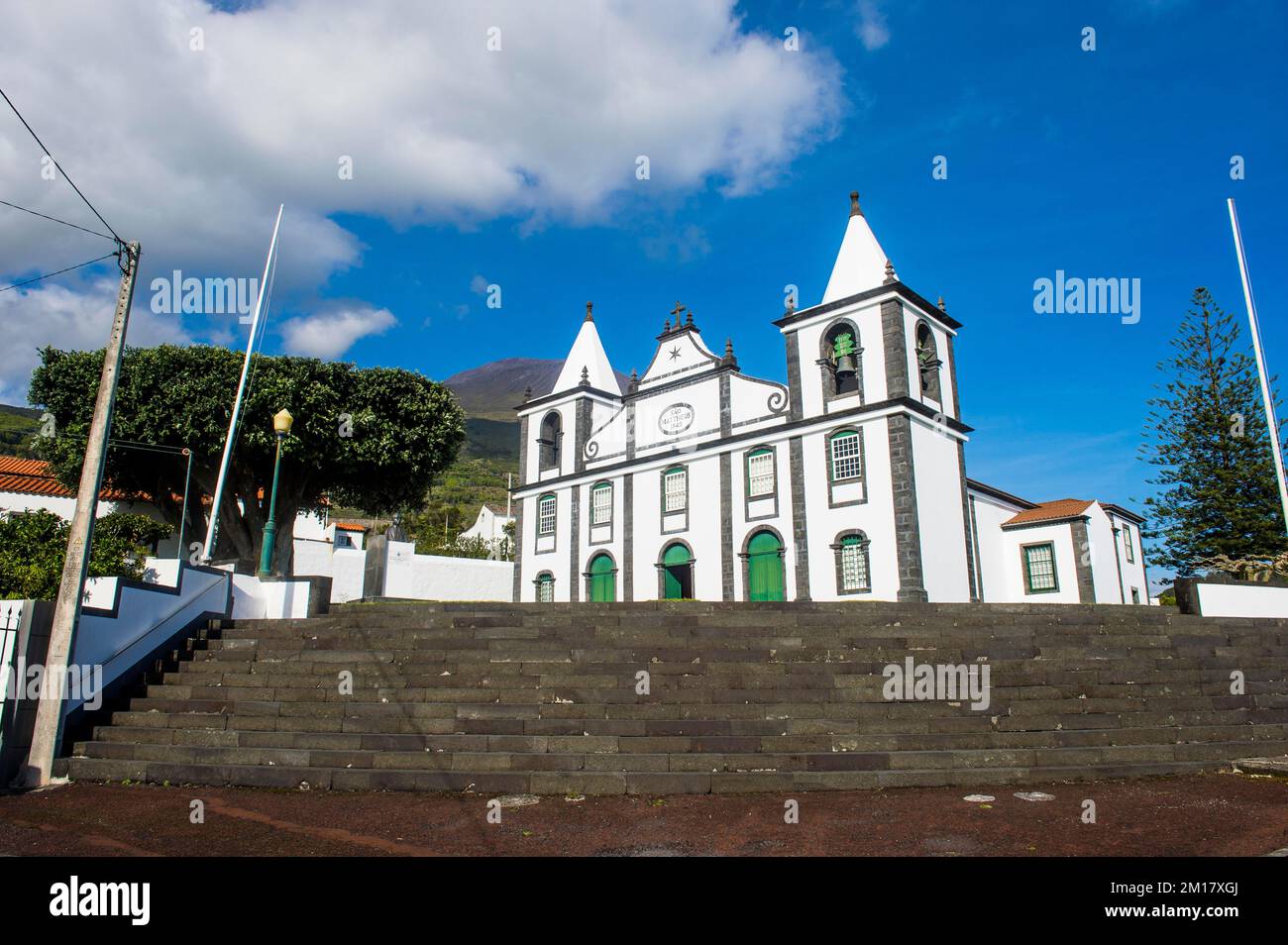 Paroquia de Sao Mateus church below Ponta do Pico highest mountain of ...