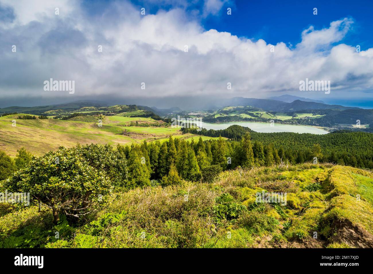 Furnas lake from the Castelo Branco viewpoint, Island of Sao Miguel ...