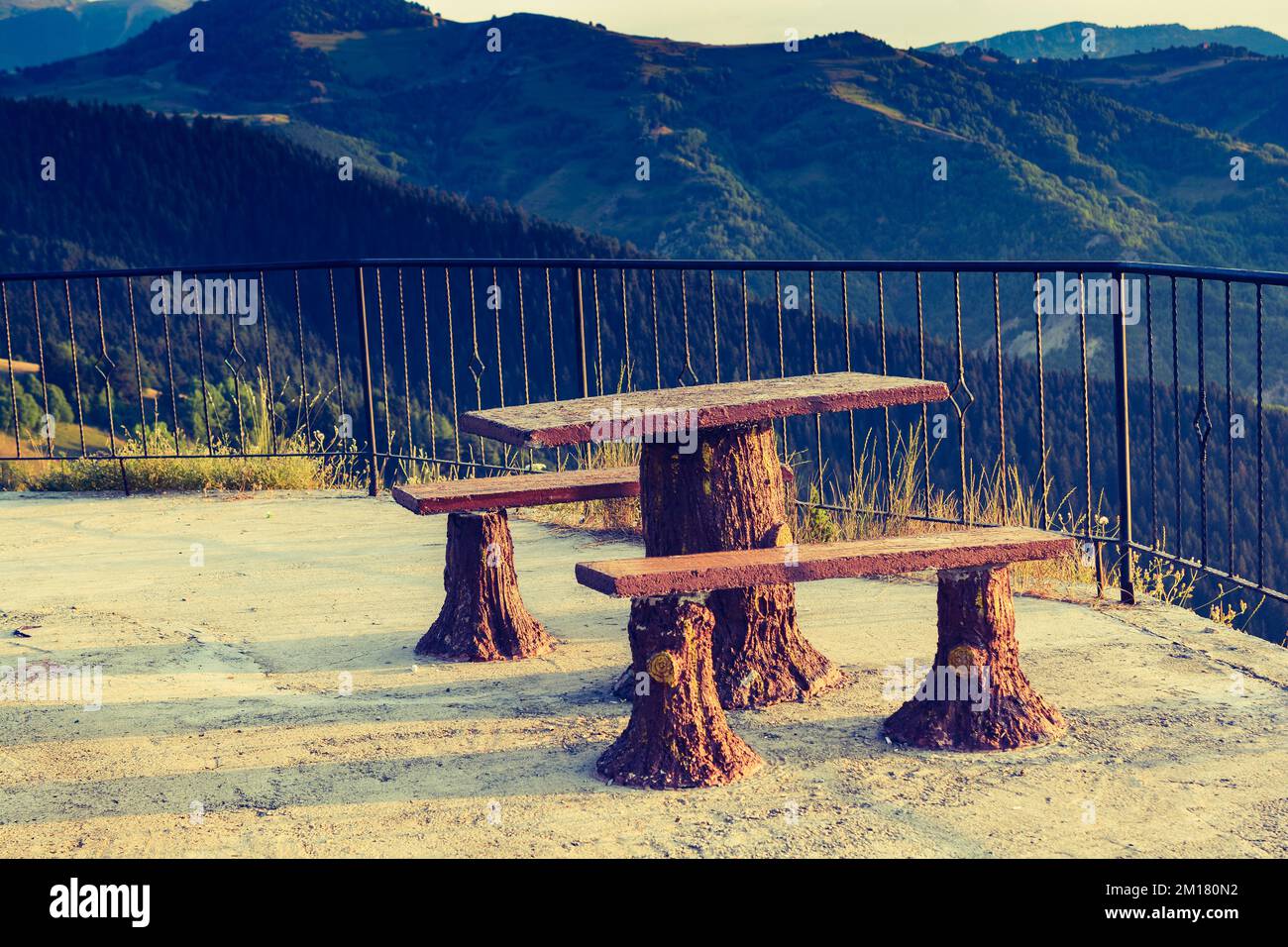 View in nature hi-res stock photography and images - Alamy