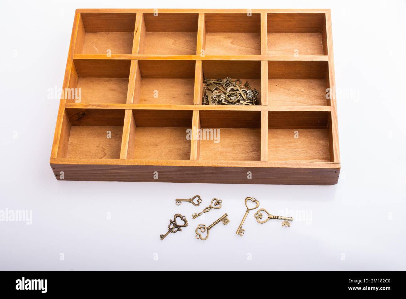 Vintage metal box hi-res stock photography and images - Alamy