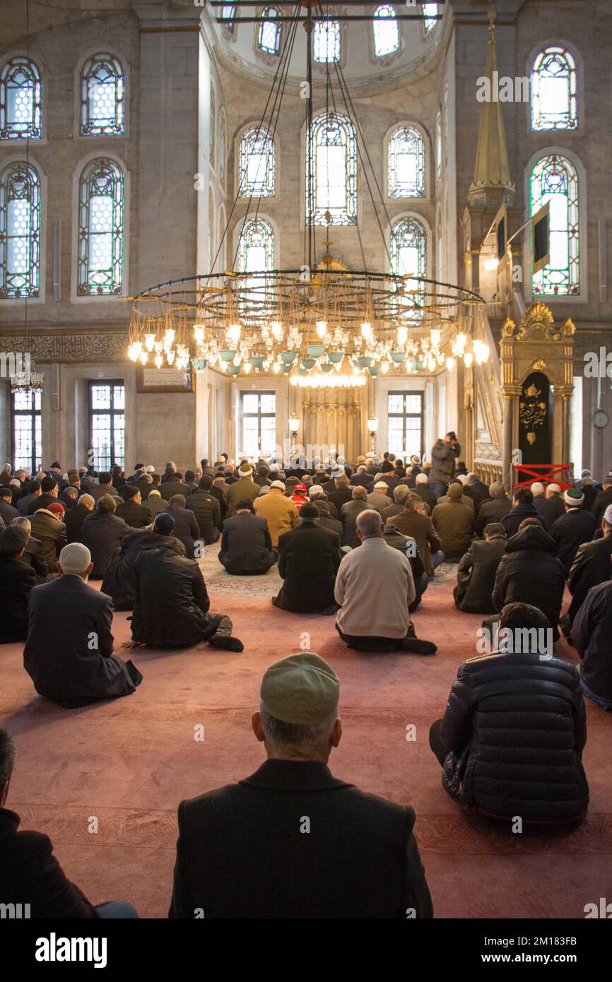 People in istanbul hi-res stock photography and images - Alamy