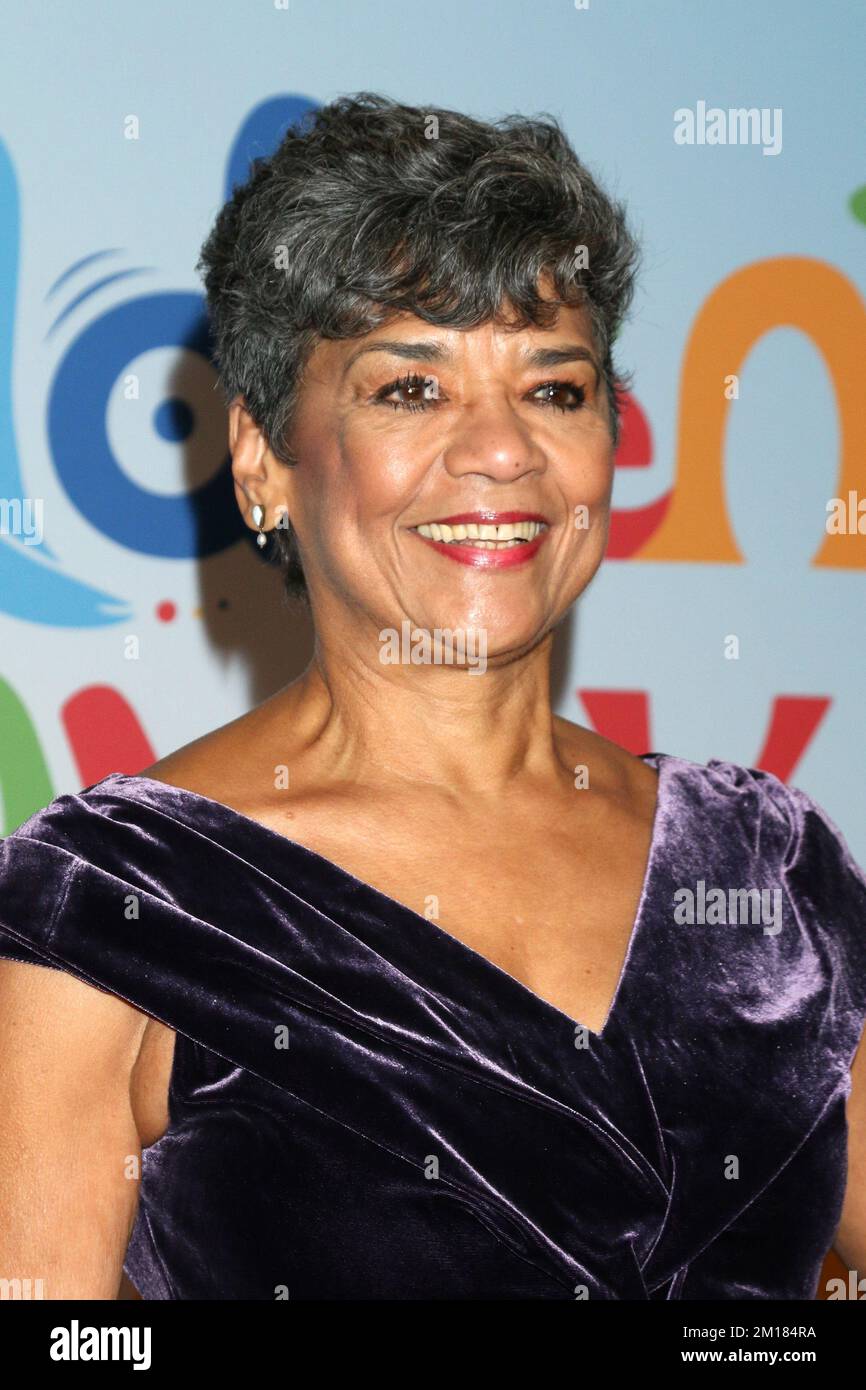 LOS ANGELES - DEC 10: Sonia Manzano at the 2022 Childrens and Family ...