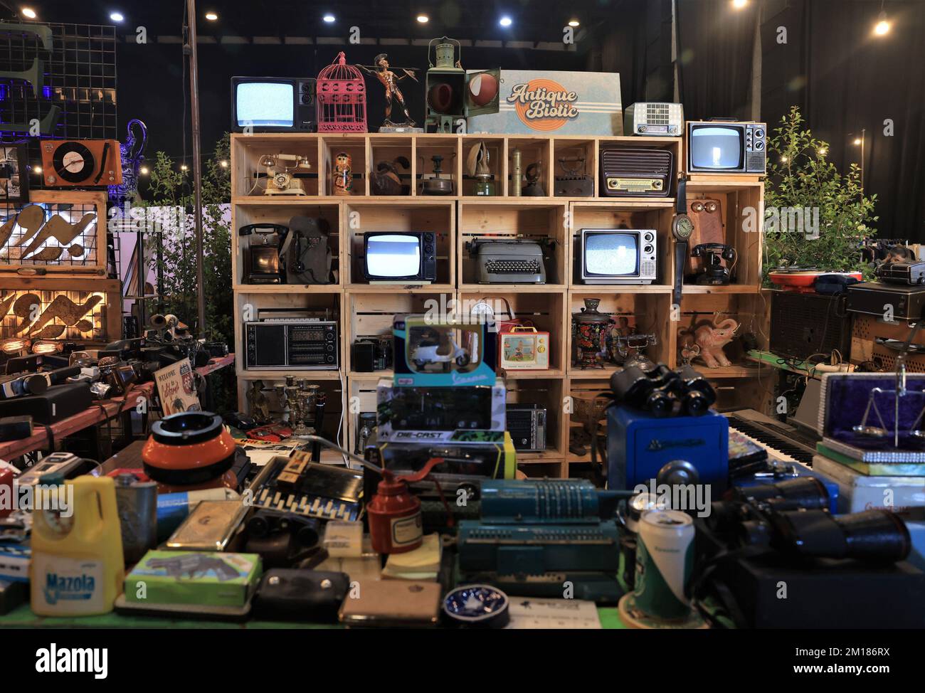 Beirut, Lebanon. 10th Dec, 2022. Vintage items are seen at a flea ...