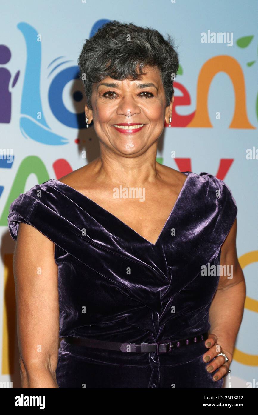 December 10, 2022, Los Angeles, CA, USA: LOS ANGELES - DEC 10: Sonia ...