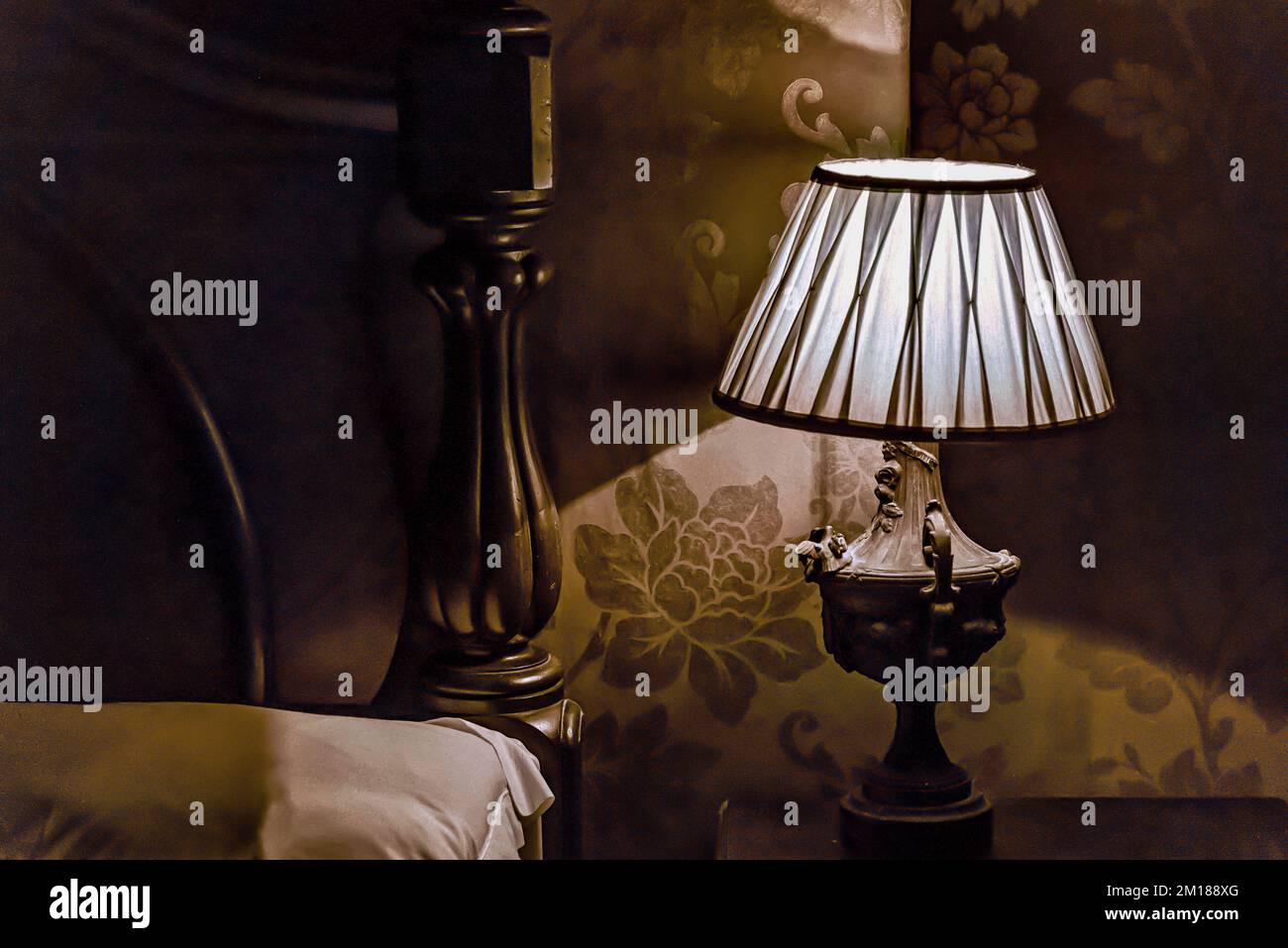 Bedhead hi-res stock photography and images - Alamy