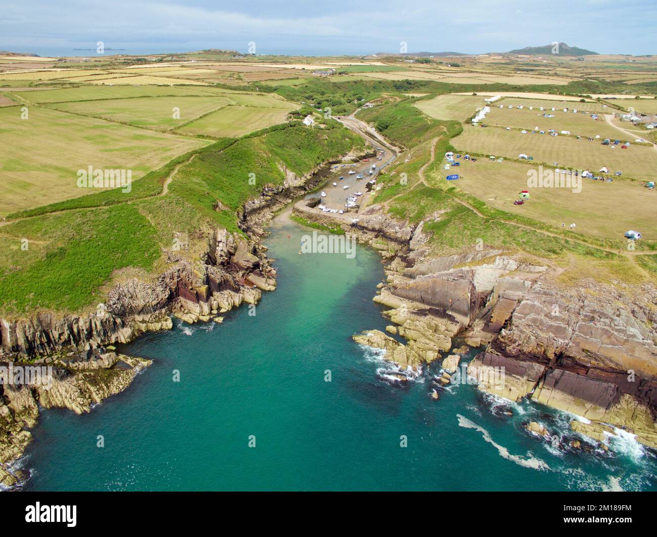 An aerial view of a winding river between cliffs Stock Photo - Alamy