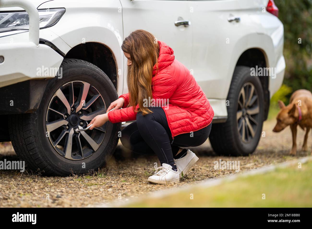 Can A Girl Change A Tire at Kathleen Flores blog