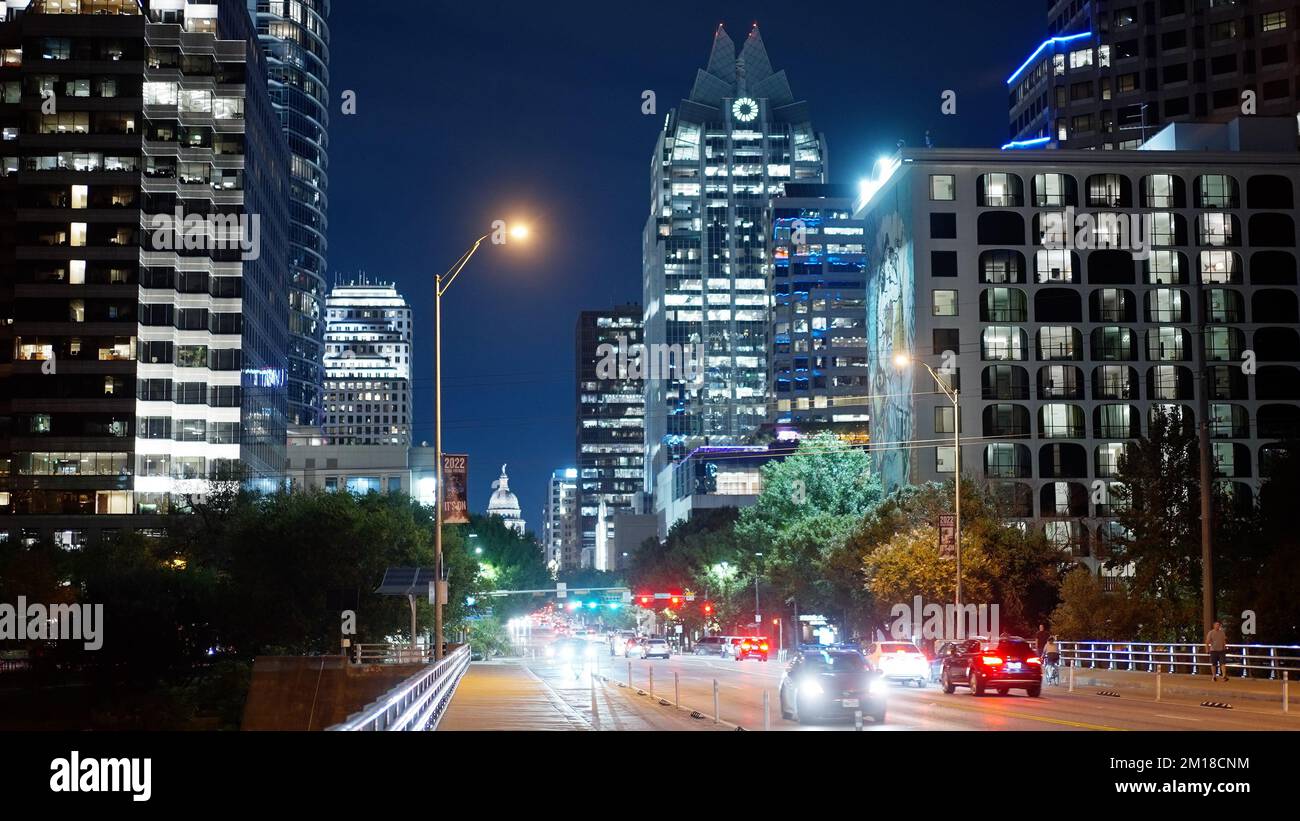 Congress Avenue in Austin with Frost Bank Tower at night - AUSTIN ...
