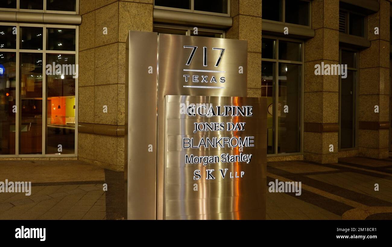 717 texas building calpine morgan hi-res stock photography and images ...