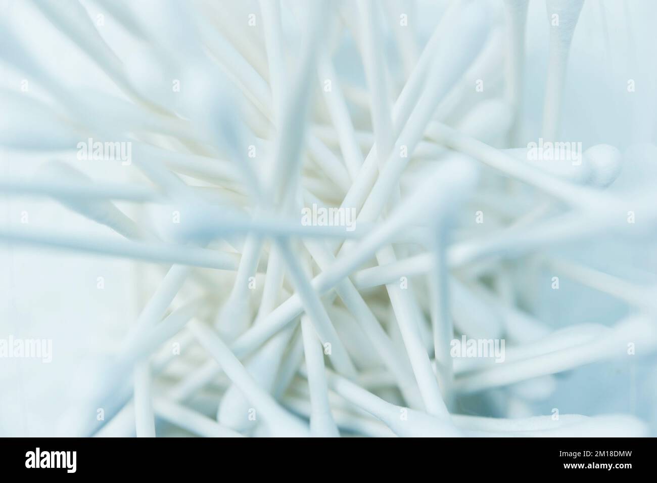 Cotton buds hi-res stock photography and images - Alamy