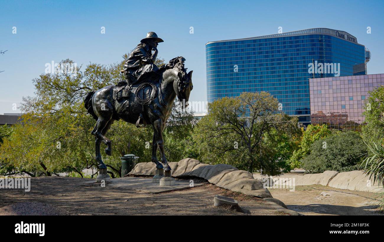 Pioneer Plaza in Dallas Texas on a sunny day - DALLAS, UNITED STATES ...
