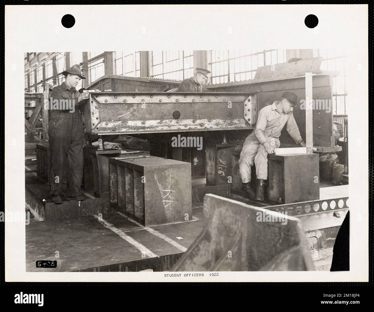 Military production methods hi-res stock photography and images - Alamy