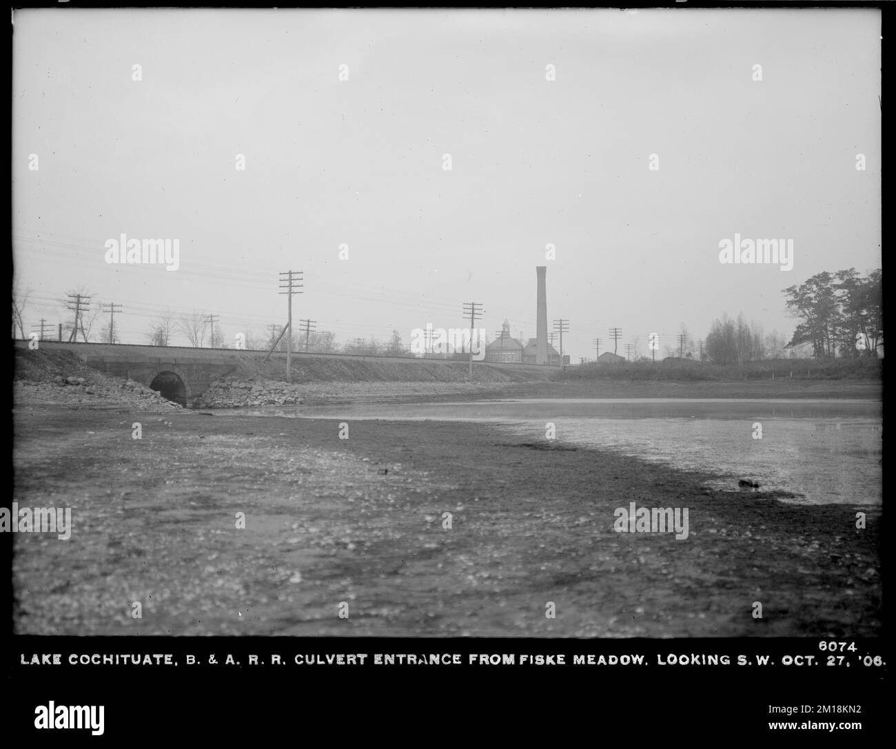 Railroad culvert hi-res stock photography and images - Alamy