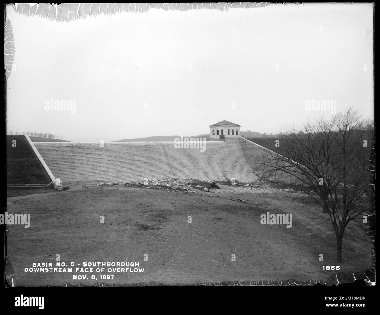 Sudbury Reservoir, downstream face of overflow of dam, gatehouse, from ...