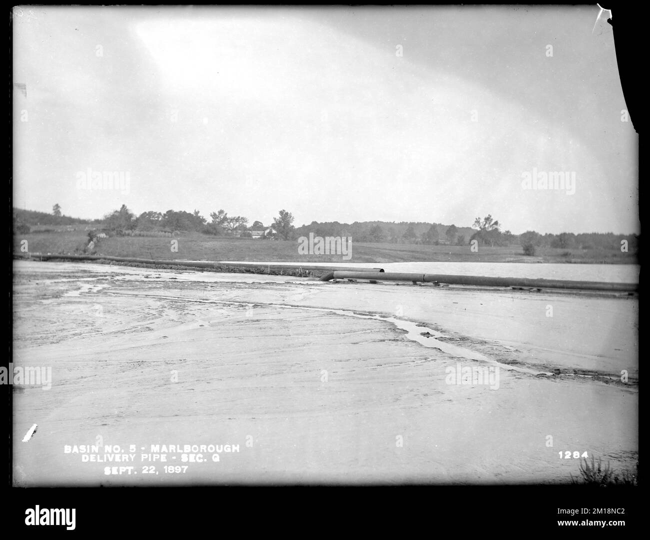 Sudbury Reservoir, Section Q, delivery pipe from dredge discharging ...
