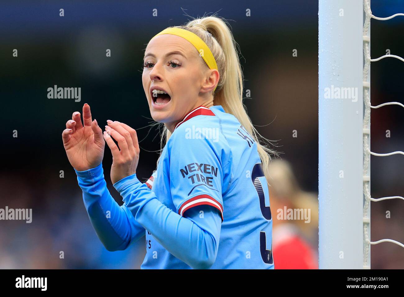 Chloe kelly 2022 hi-res stock photography and images - Alamy