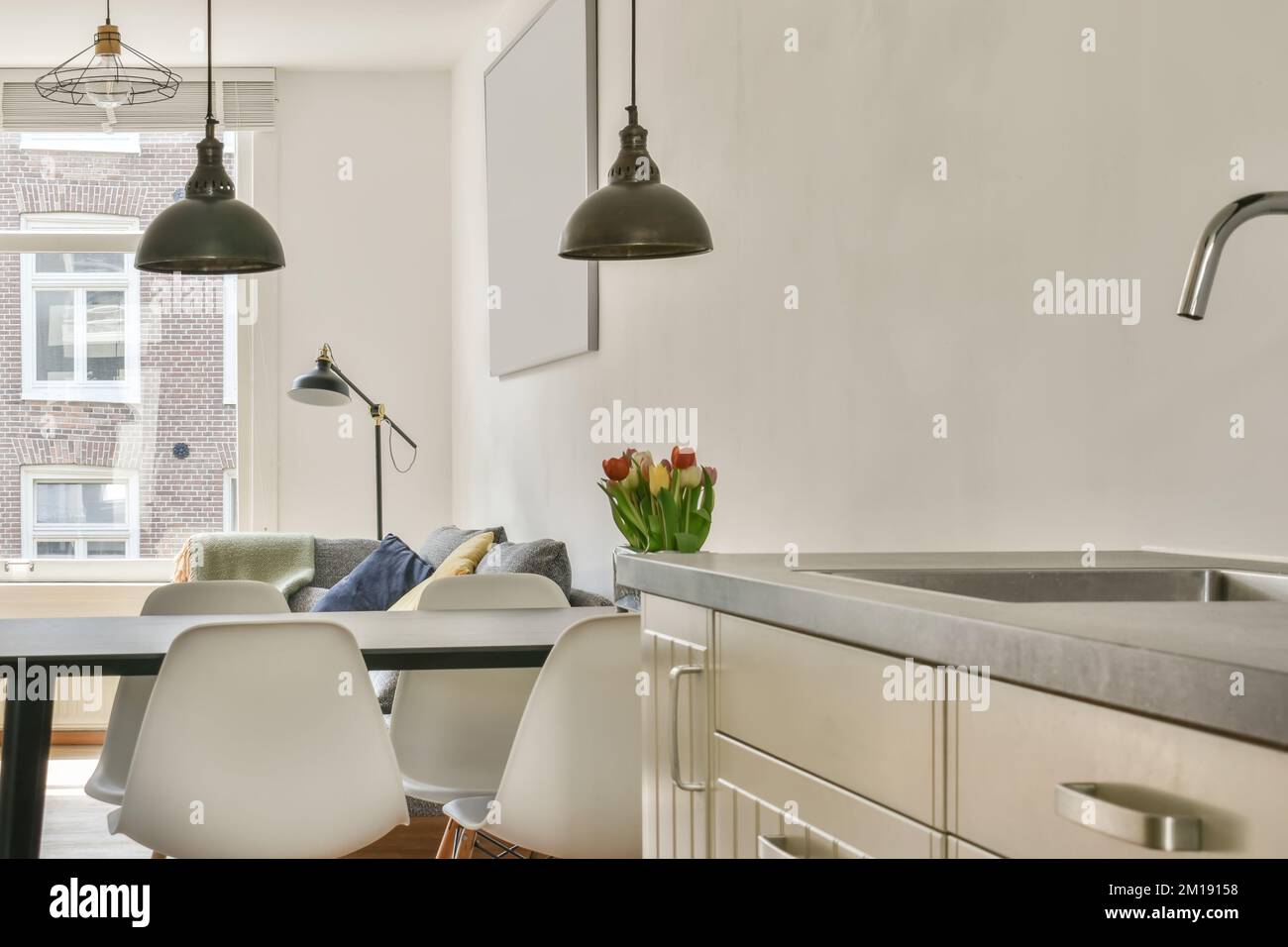 City table hi-res stock photography and images - Alamy