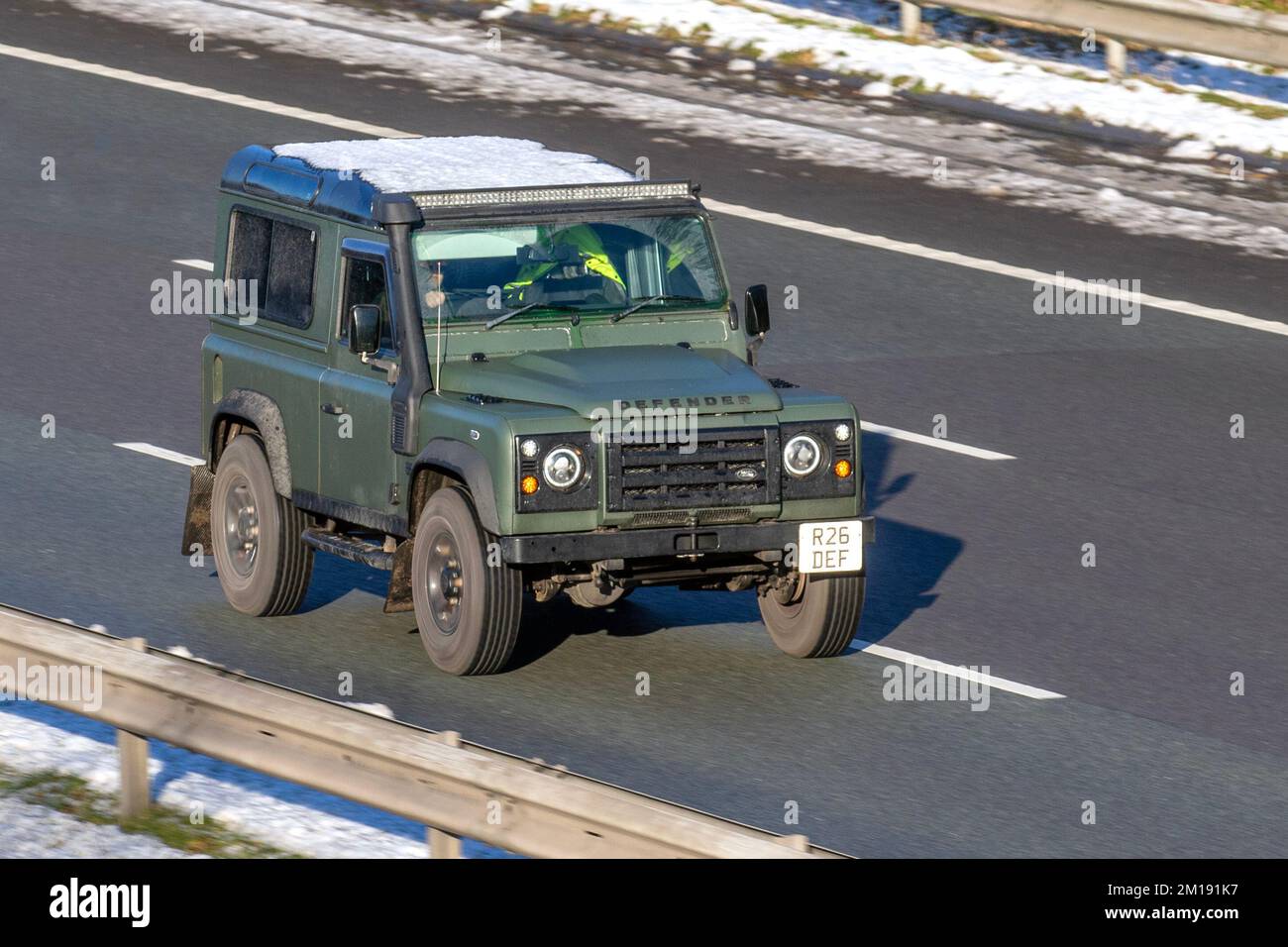 2010 Land Rover Defender 90 XS SW SWB station wagon 2402cc Diesel ...