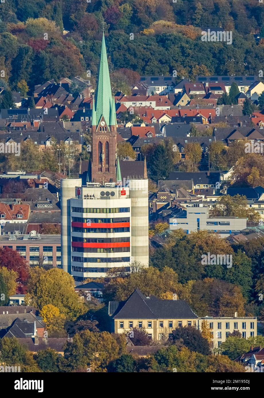 Stadtsparkasse gladbeck high rise hi-res stock photography and images ...
