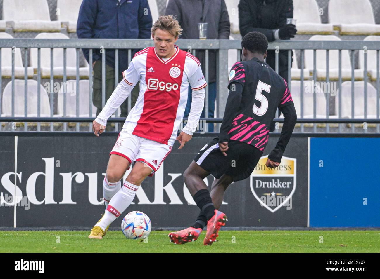 Yannick leliendal hi-res stock photography and images - Alamy