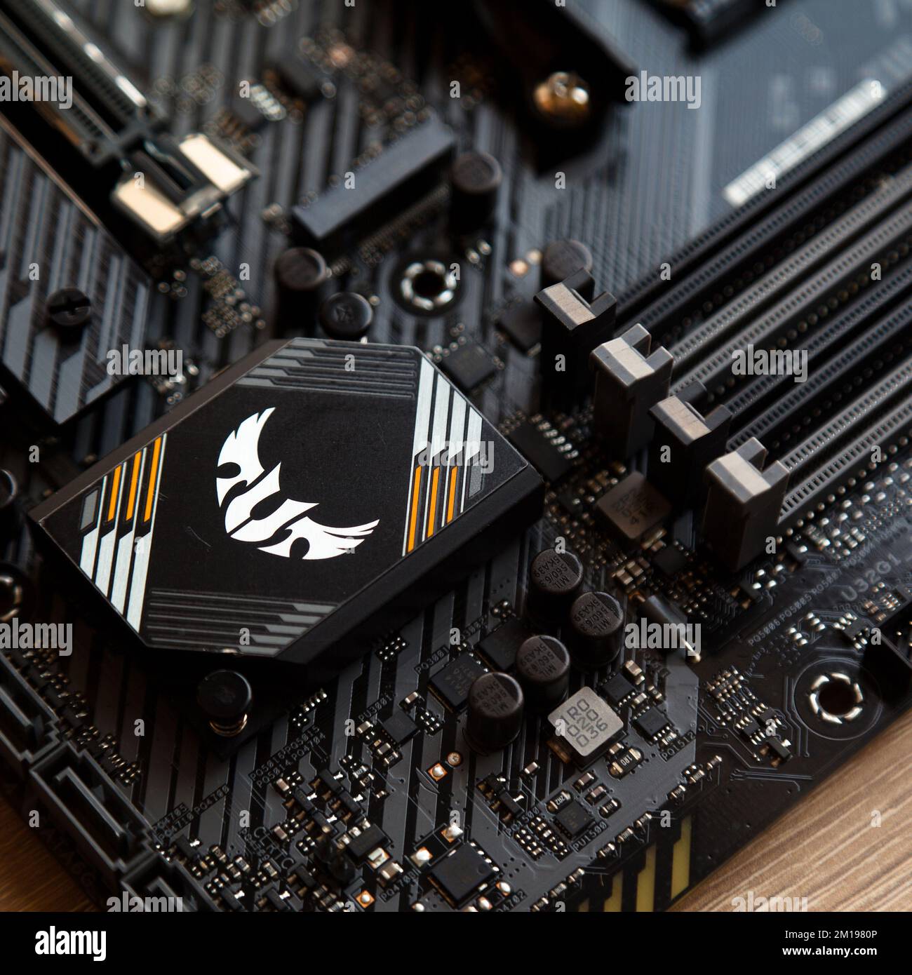 Enjoy exceptional performance with the Asus Tuf Gaming B450M Pro S ...