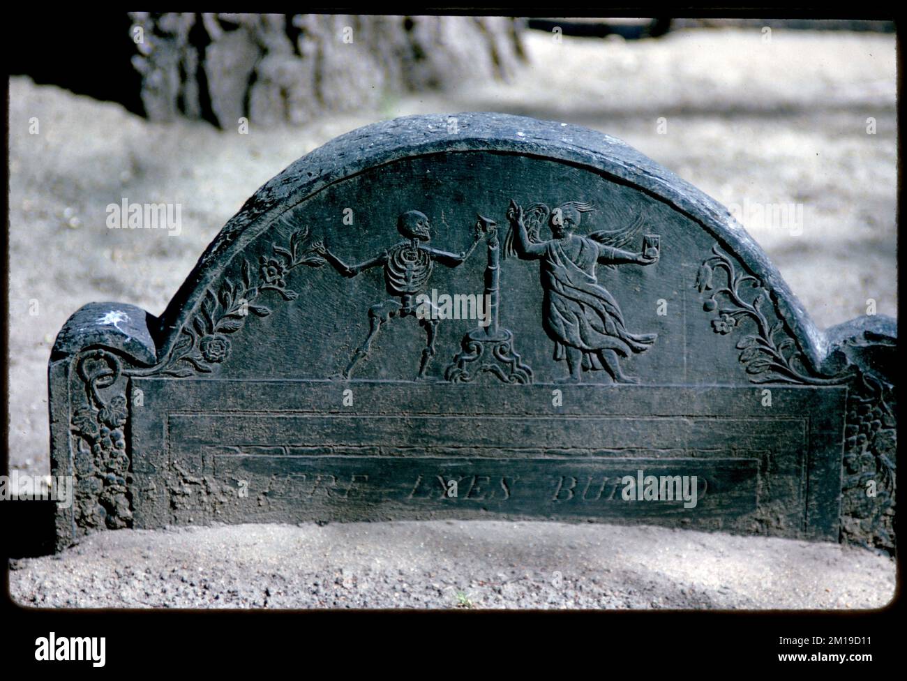 Top of headstone with carving and inscription, Granary Burying Ground ...