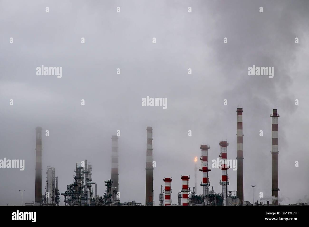 Smoke from the pipes photo hi-res stock photography and images - Alamy
