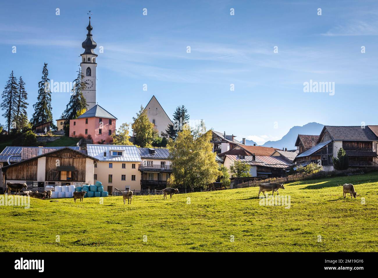 Ftan hi-res stock photography and images - Alamy