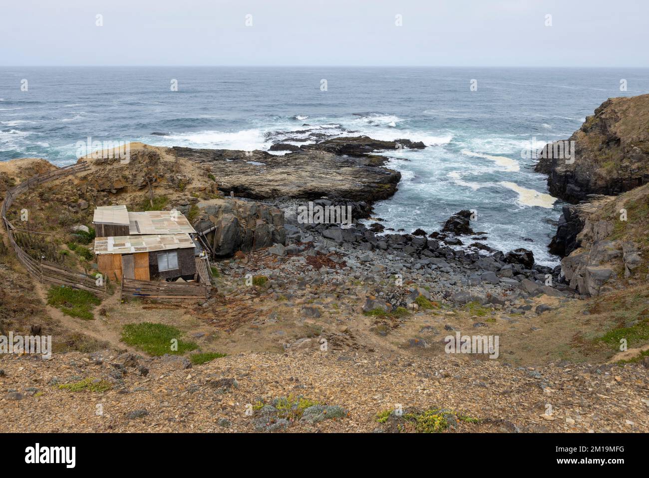 Shack at the rough coast of Pichilemu, Chile Stock Photo - Alamy