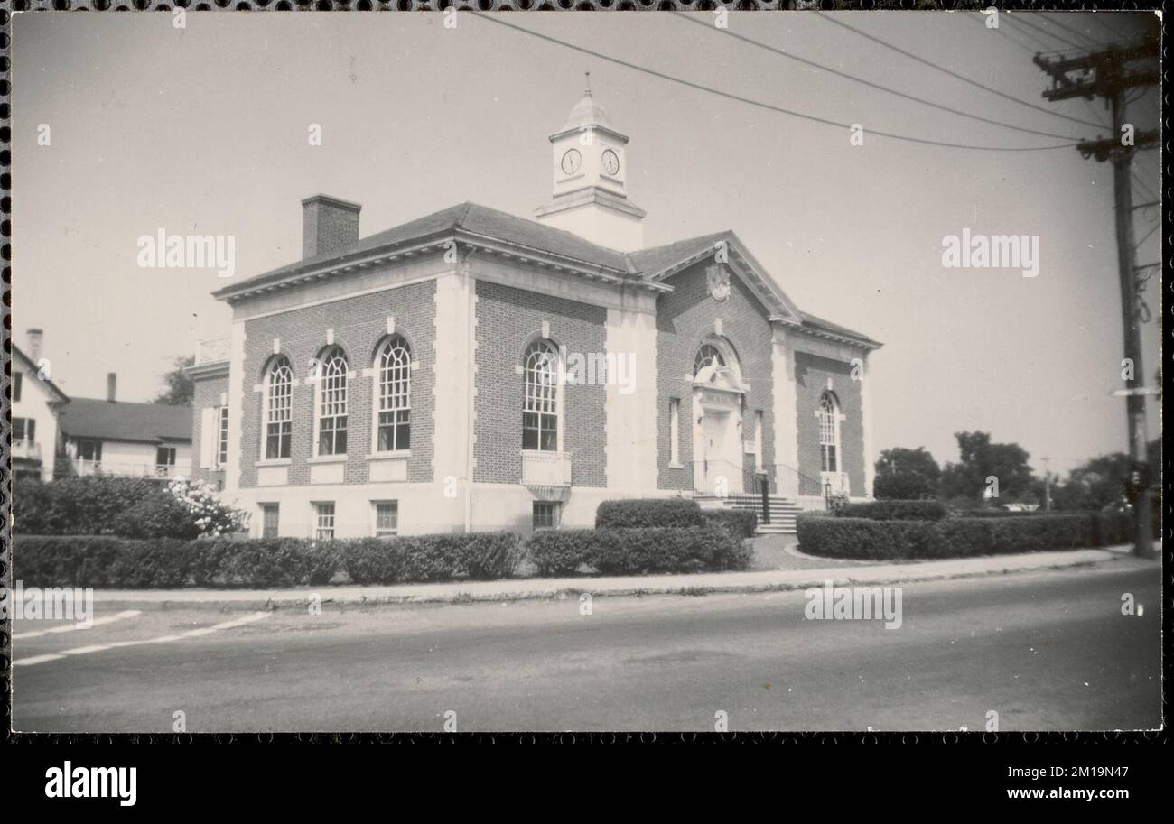 Town Library 1964 - remodeled 1961 , Public libraries. Needham Building ...