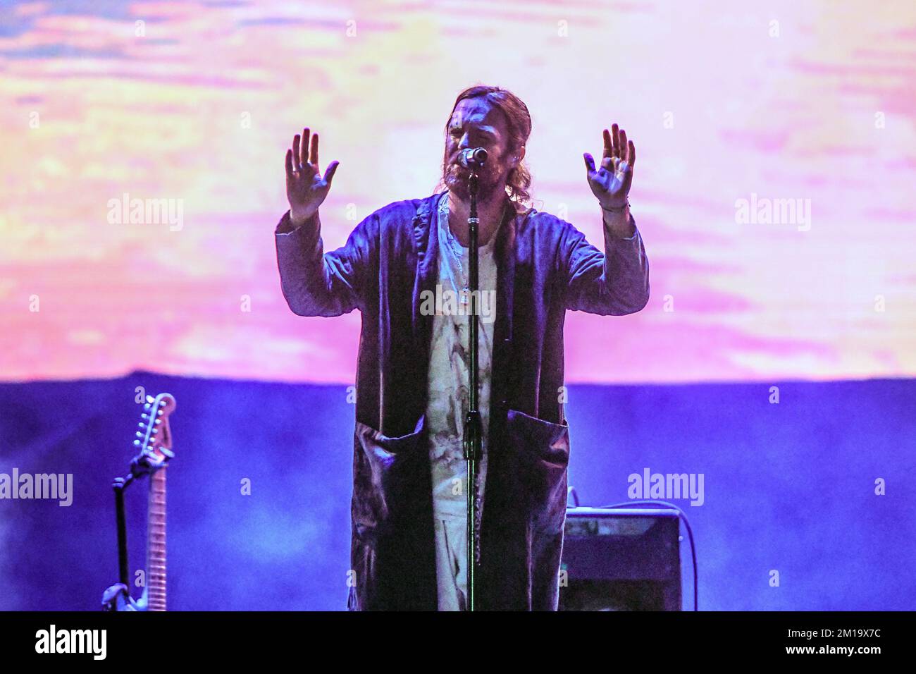 Australian indie rock singer hi-res stock photography and images - Alamy