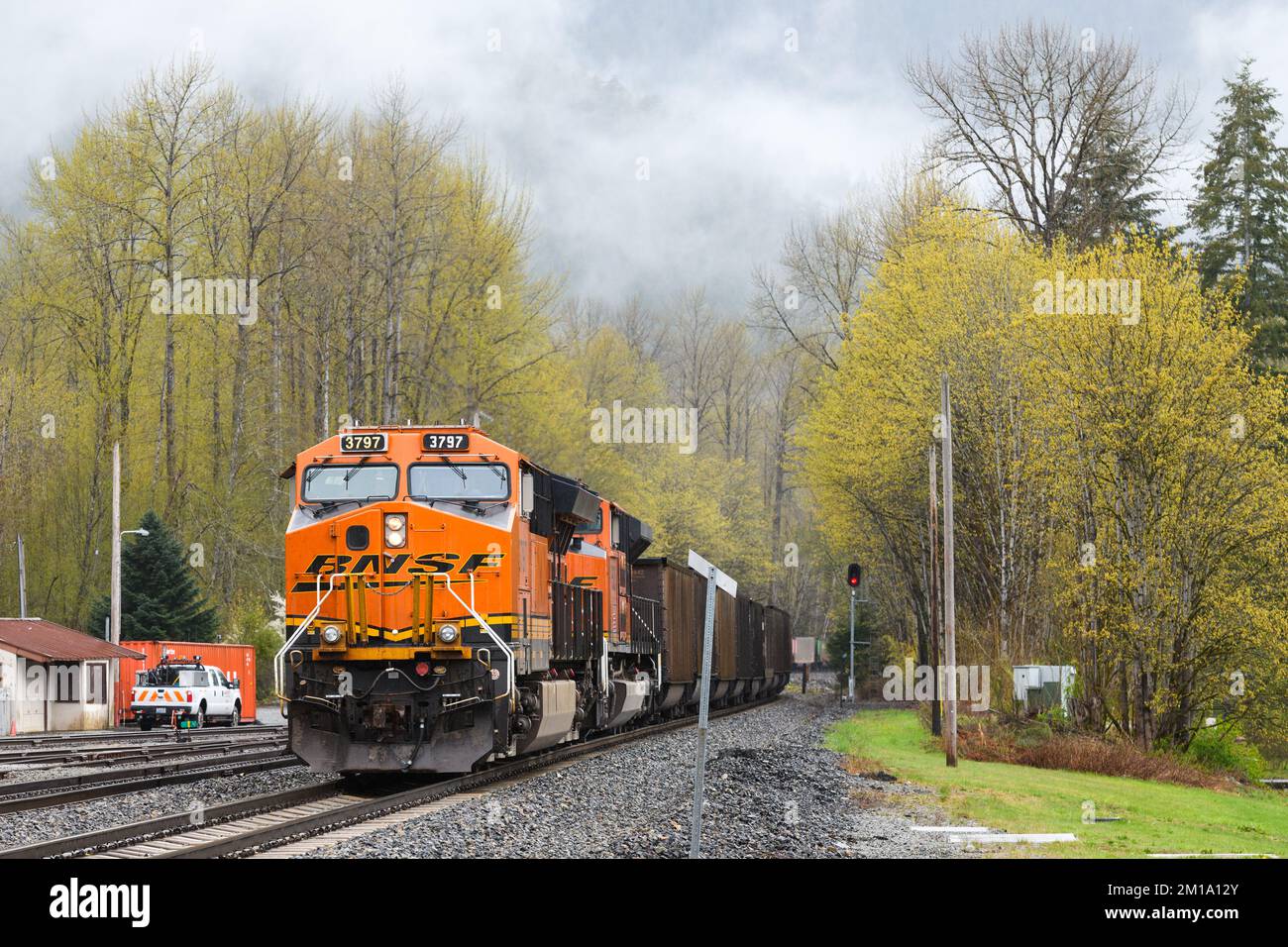 Bnsf coal train hi-res stock photography and images - Alamy