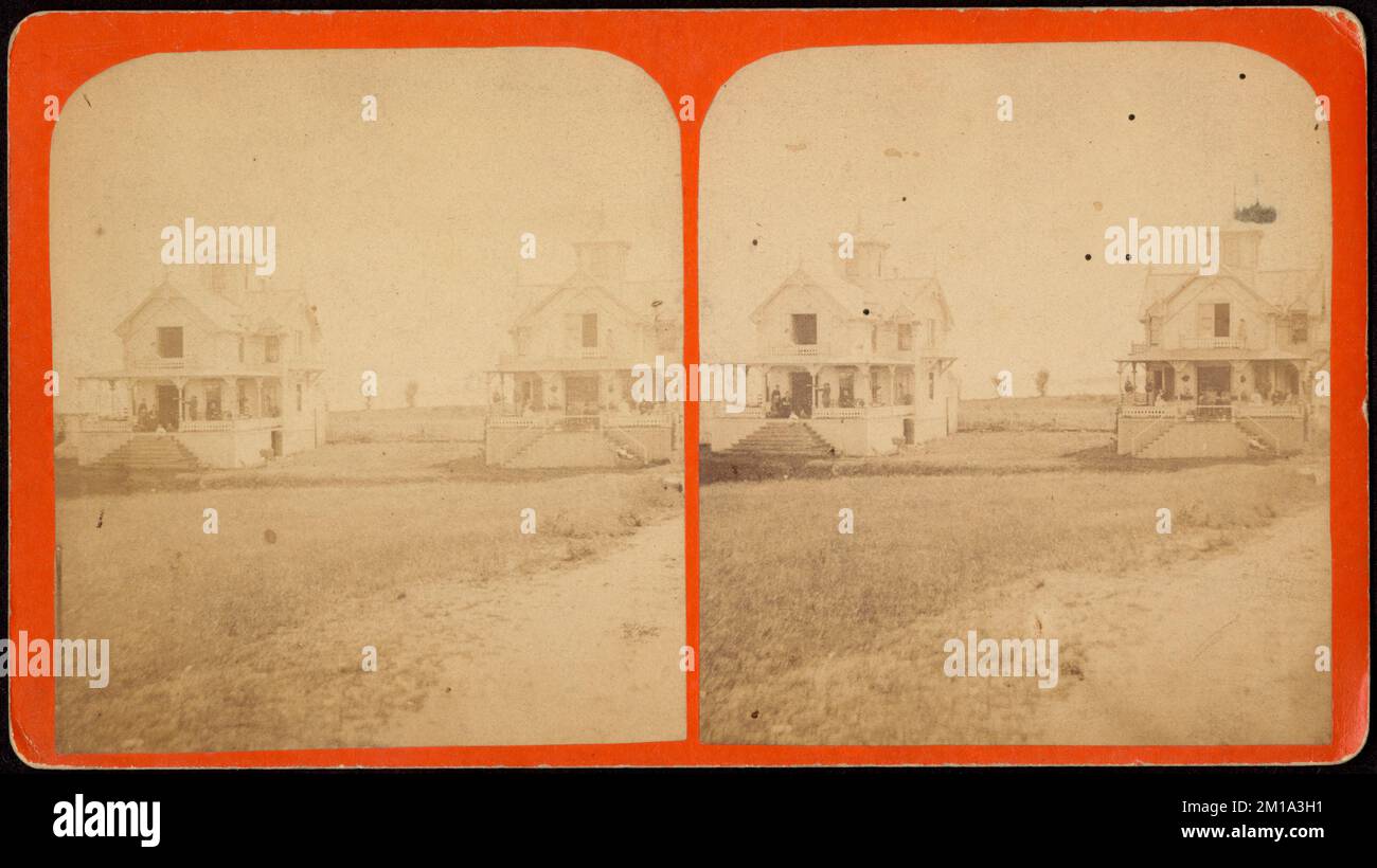 Two country houses hi-res stock photography and images - Alamy