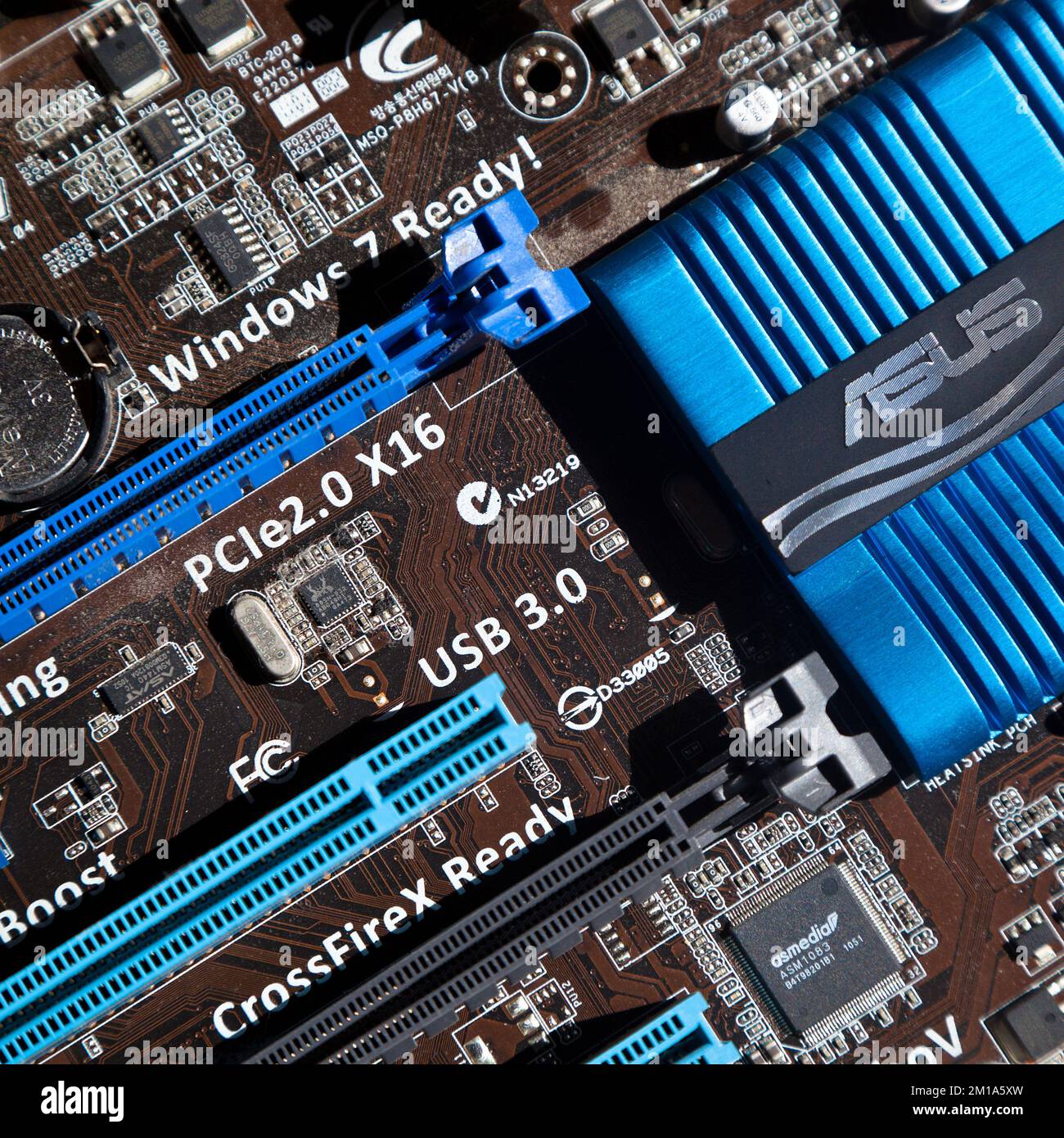 Enjoy exceptional performance with the Asus P8H67-V Gaming motherboard ...