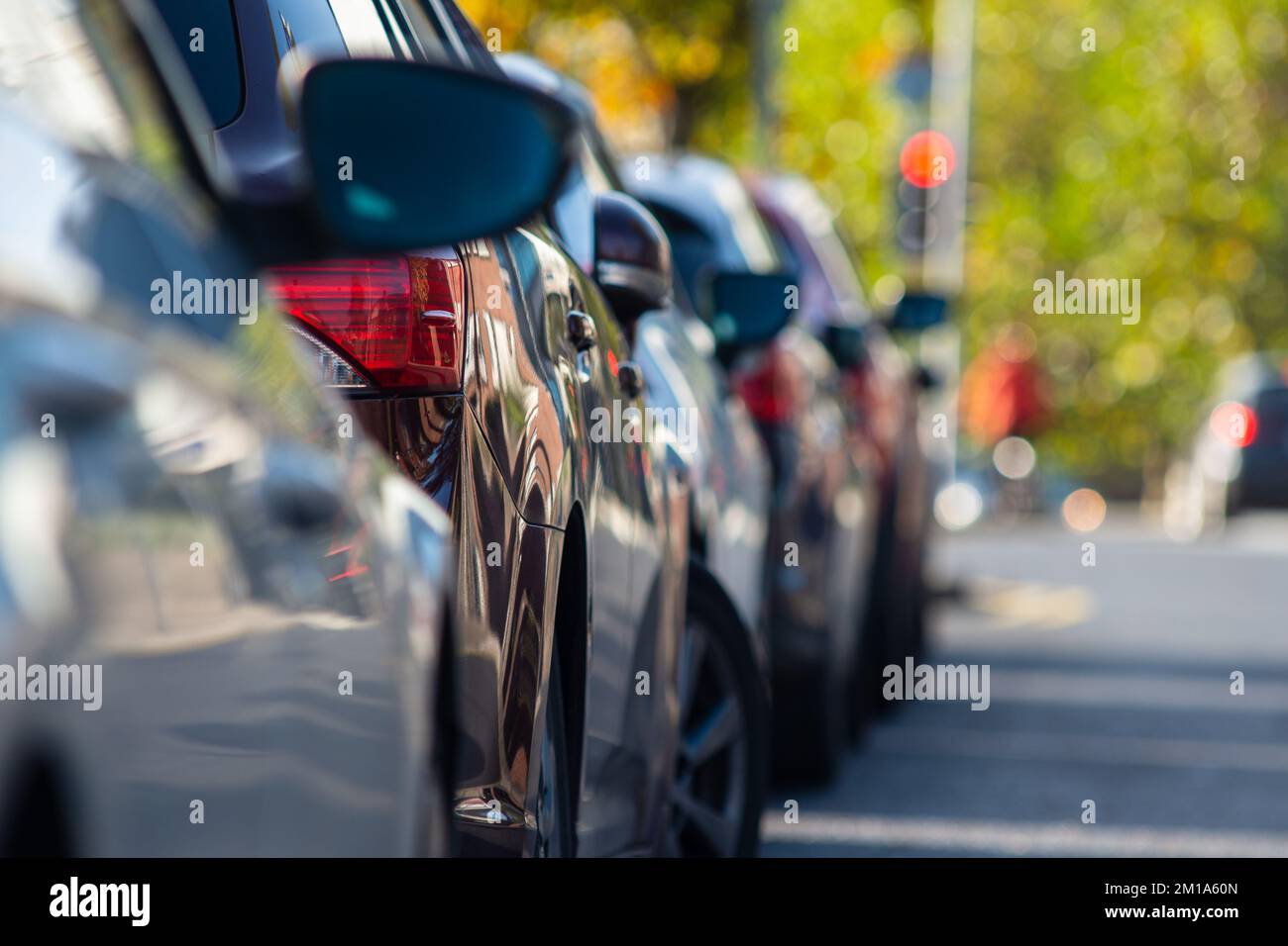 Car queue hi-res stock photography and images - Alamy