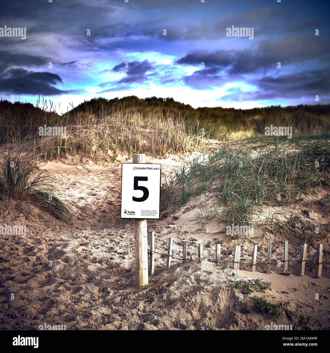 Section marker hi-res stock photography and images - Alamy