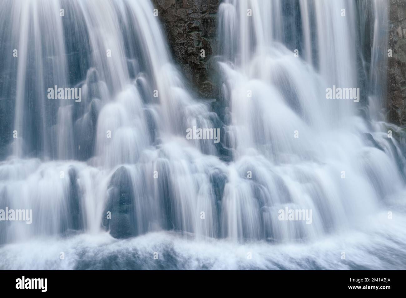 Big Sioux River waterfall at Falls Park in downtown Sioux Falls, South ...