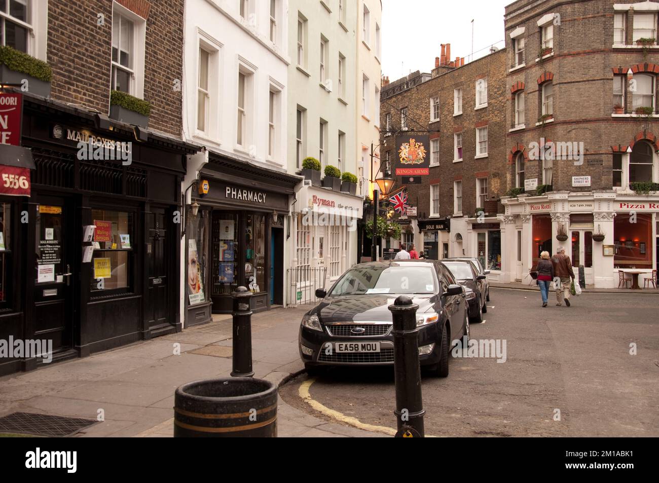 Shepherd Market, Mayfair, Westminster, London, UK Stock Photo - Alamy