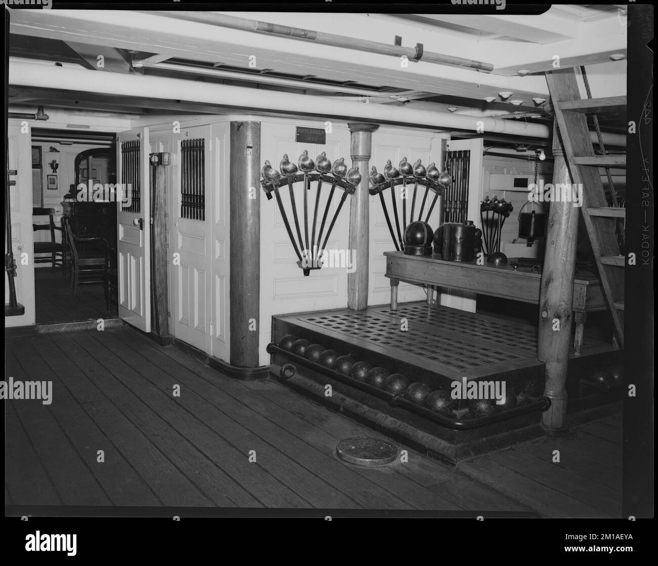 U.S. Frigate Constitution, Boston Navy Yard , Sailing ships, Cannon ...