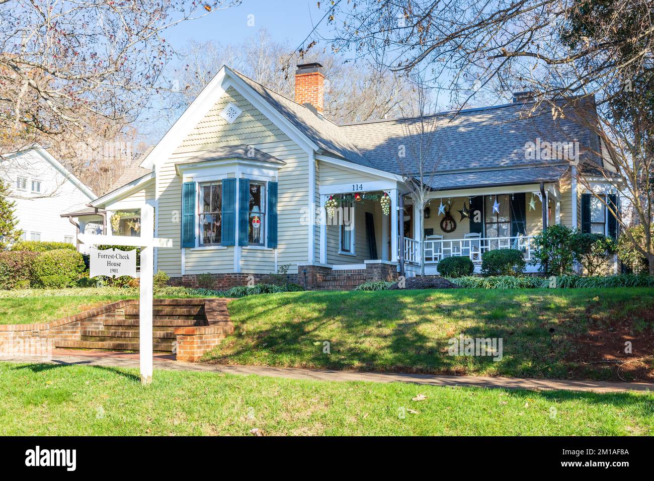 Forrest cheek house hi-res stock photography and images - Alamy