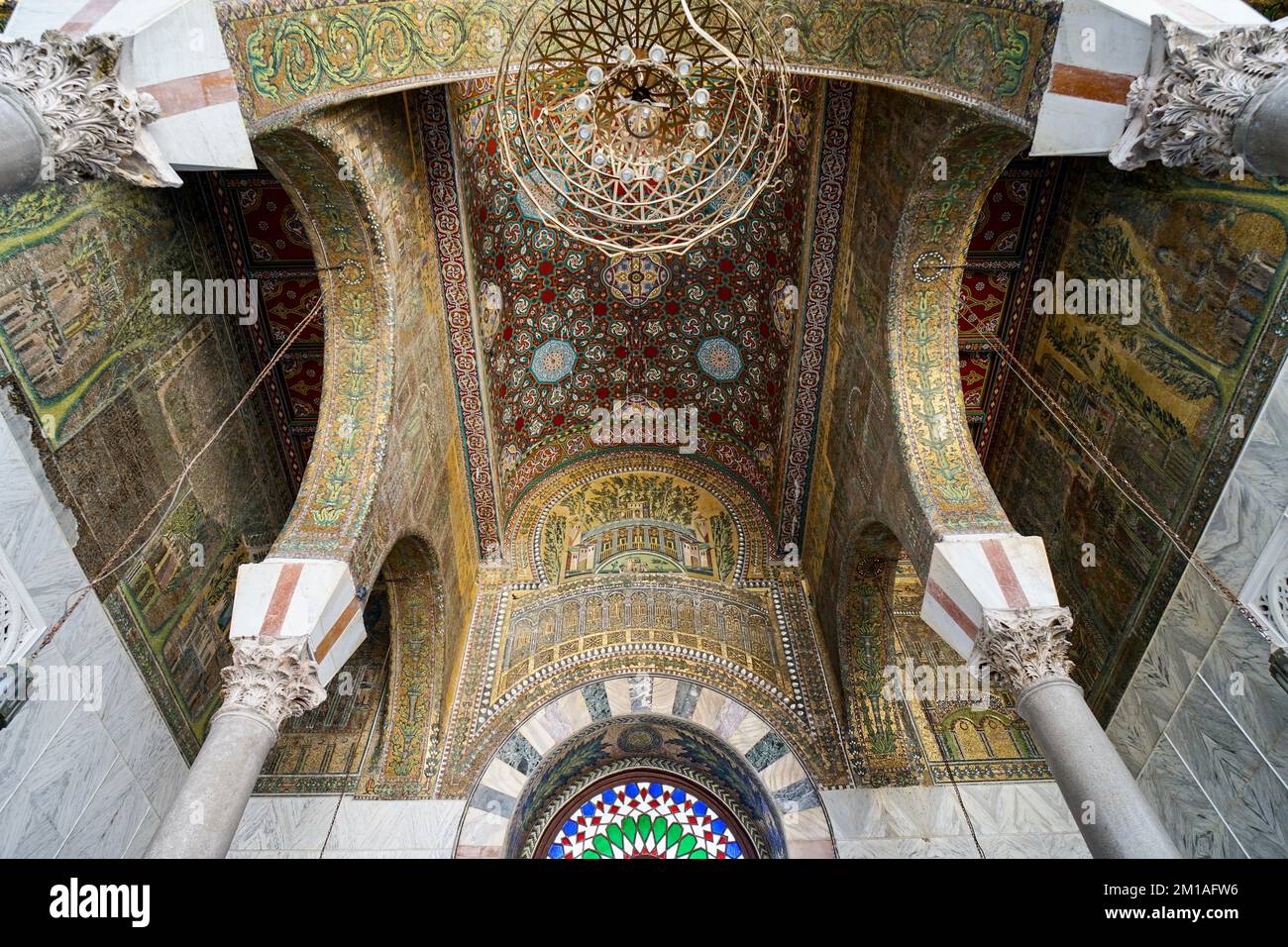 Interior of Umayyad Mosque in the Old City, Damascus, Syria Stock Photo ...