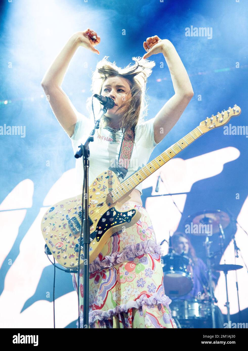 Wet leg rhian hi-res stock photography and images - Alamy