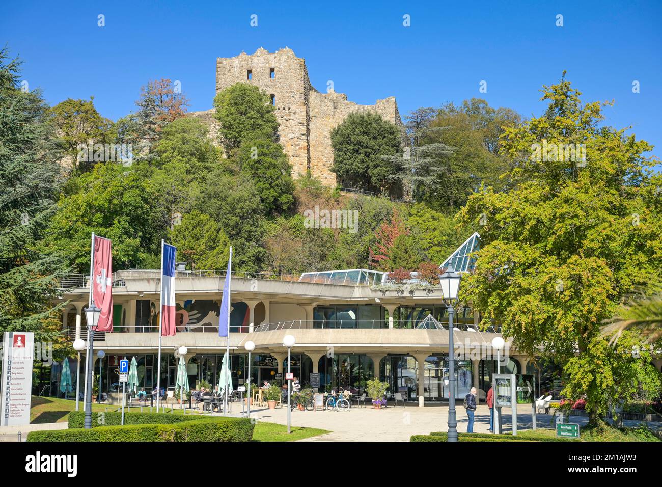 Mittelalterliche Burg, Kurhaus, Schlossplatz, Badenweiler, Baden ...