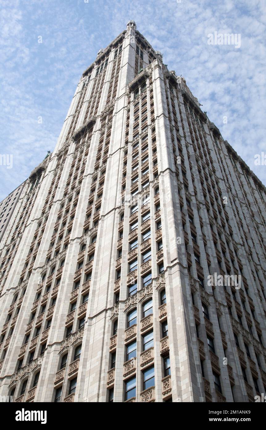 The view of a historic old style skyscraper in Lower Manhattan (New ...